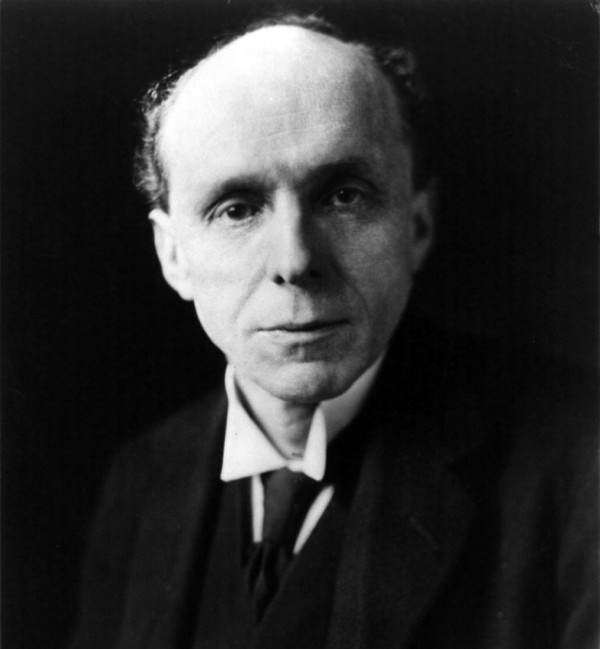 Lord Robert Cecil photographed 5 September 1919 - Arming All Sides